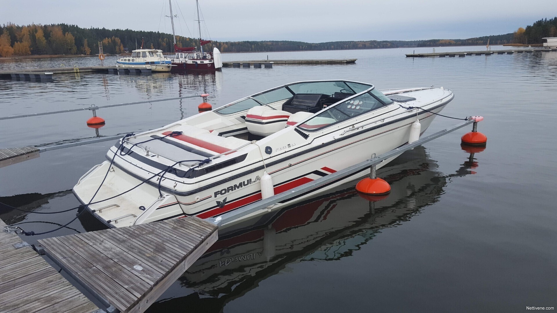Formula 242 LS Moottorivene 1989 S rkisalo Nettivene
